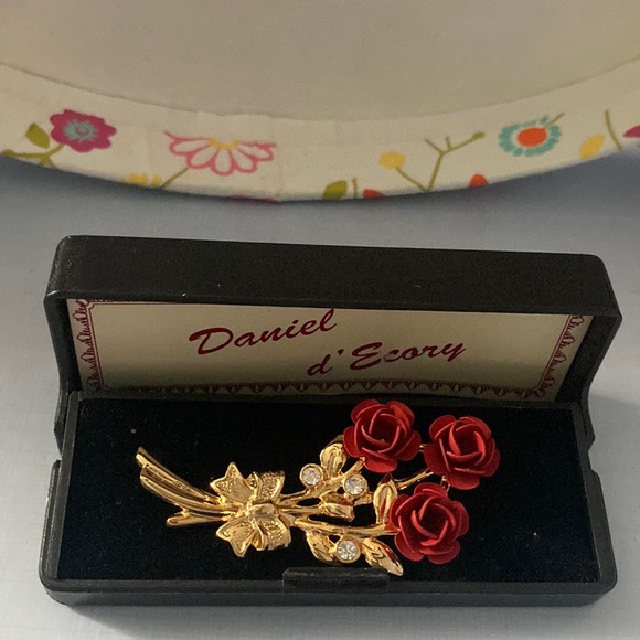 daniel d’ecory | Jewelry | Daniel Decory Floral Brooch Pin | Poshmark